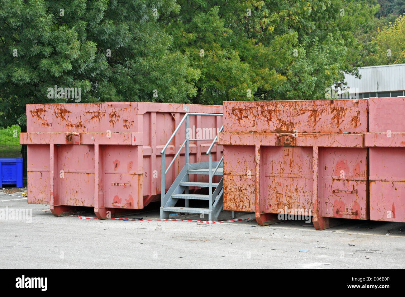 Garbage deposit hi-res stock photography and images - Alamy