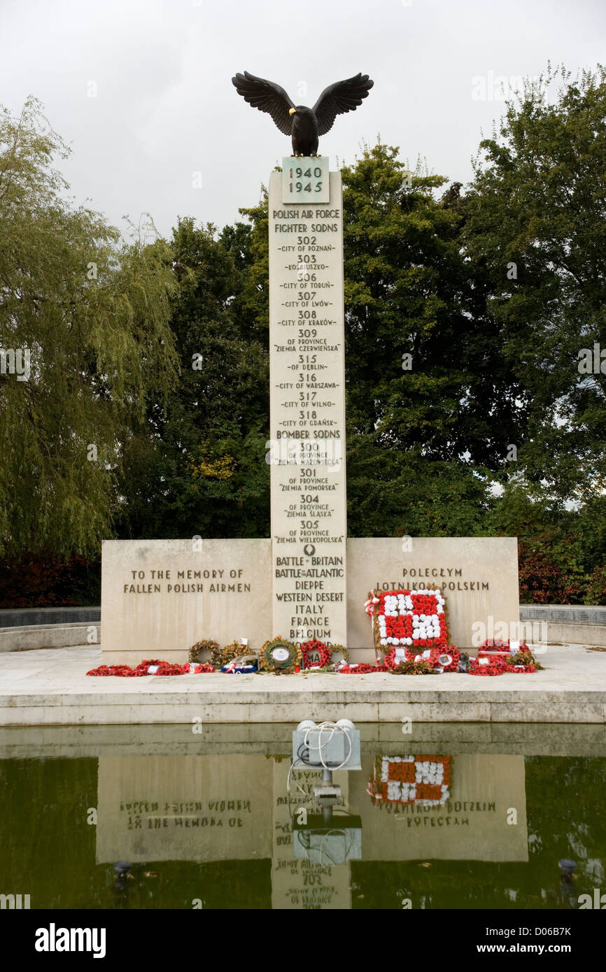 Polish War Memorial High Resolution Stock Photography and Images - Alamy