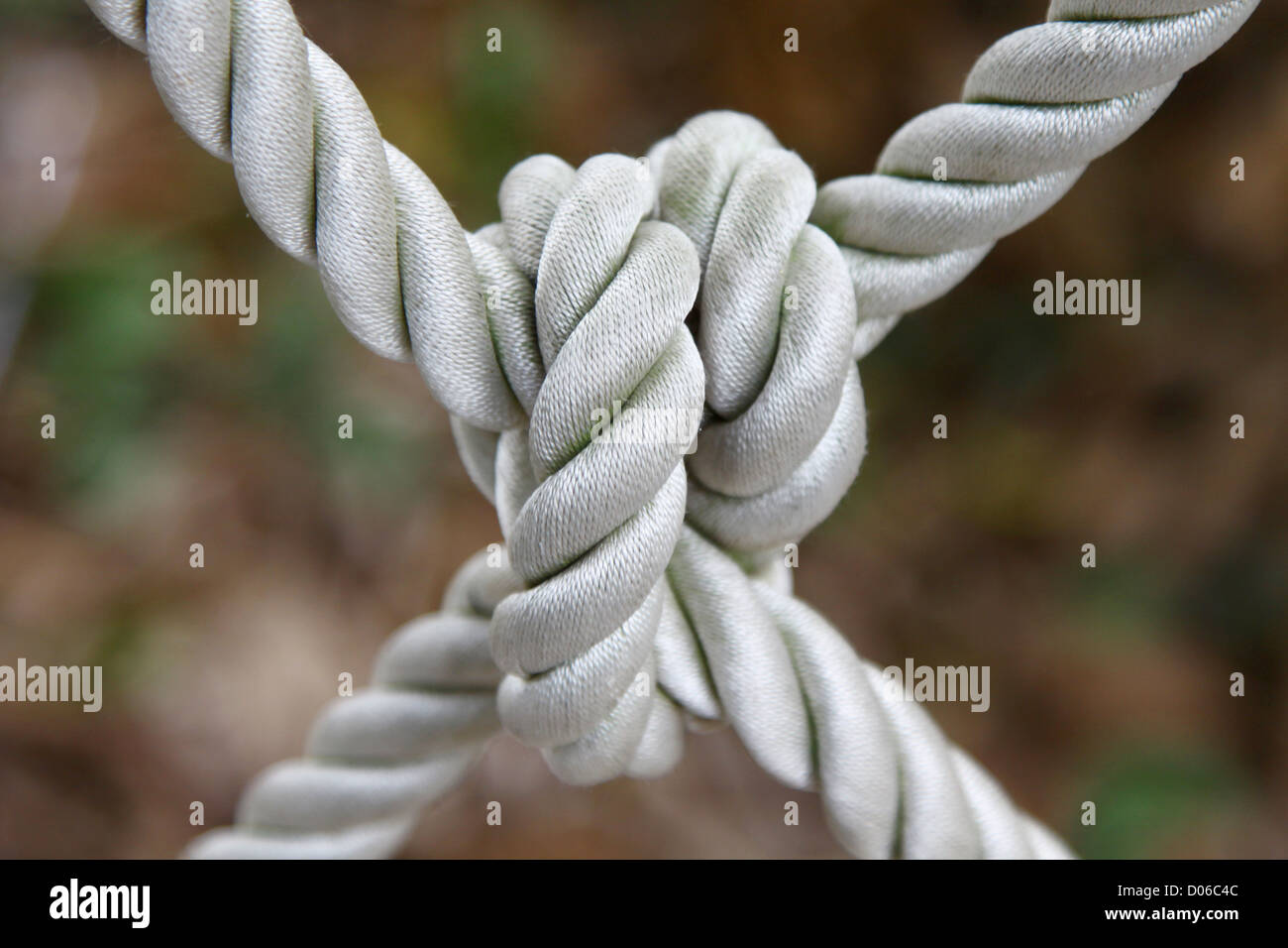 Ship rope with knot Stock Photo - Alamy