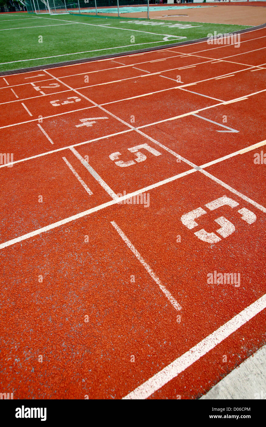 Starting point direction hi-res stock photography and images - Alamy