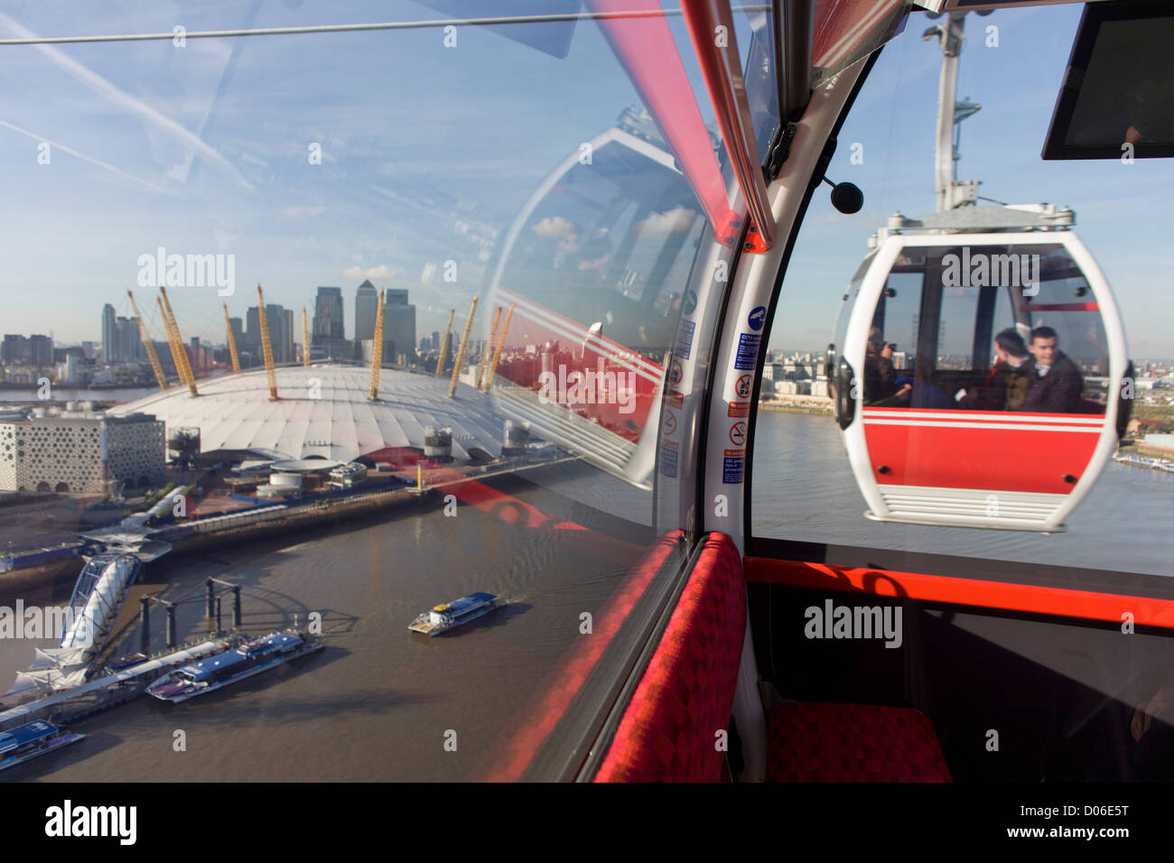 The southbound view from a gondola on a journey over the River Thames ...