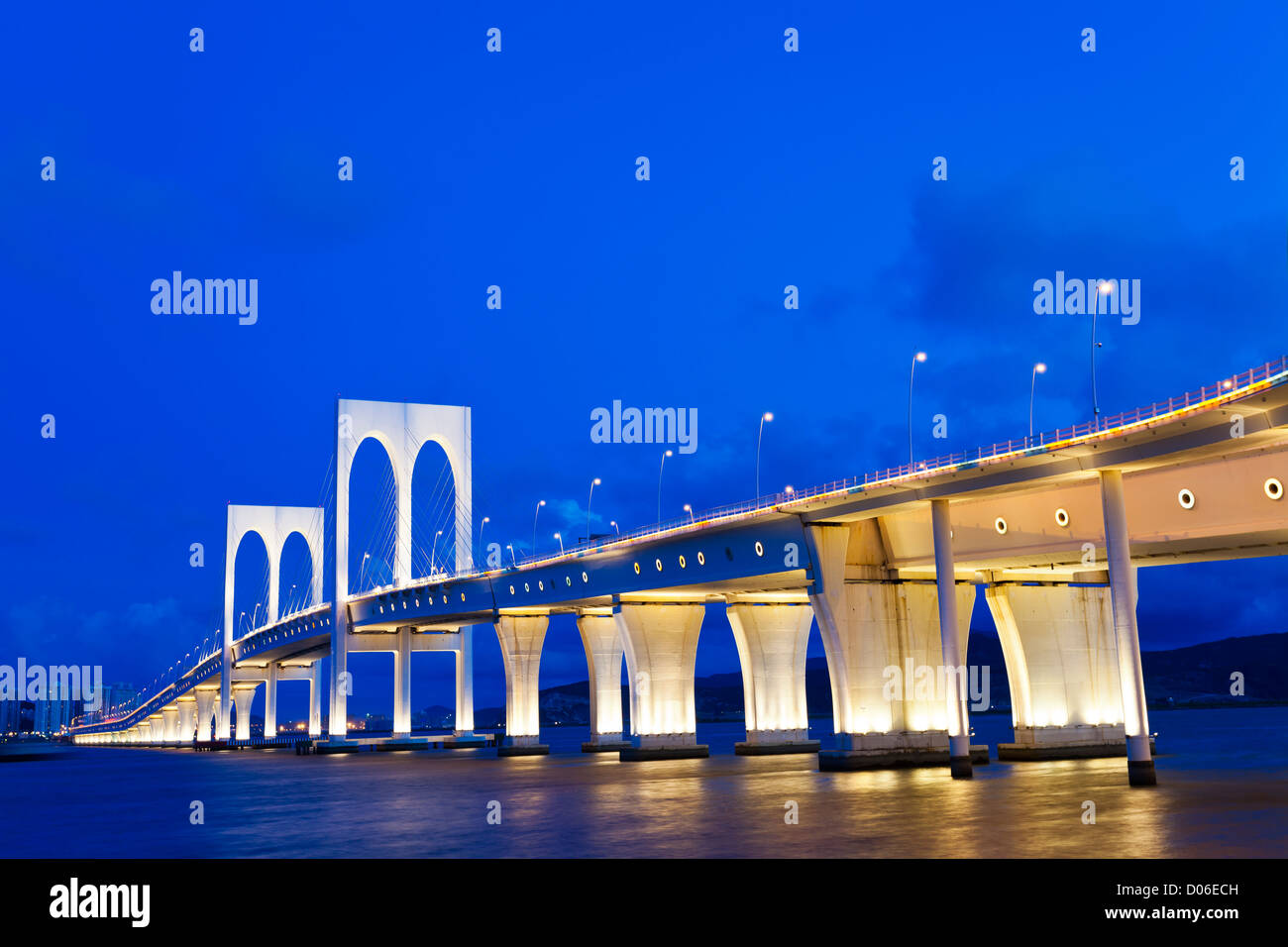 Sai Van Bridge in Macau at night Stock Photo - Alamy