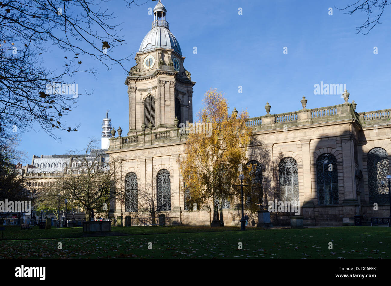 St philip's cathedral square birmingham hi-res stock photography and ...