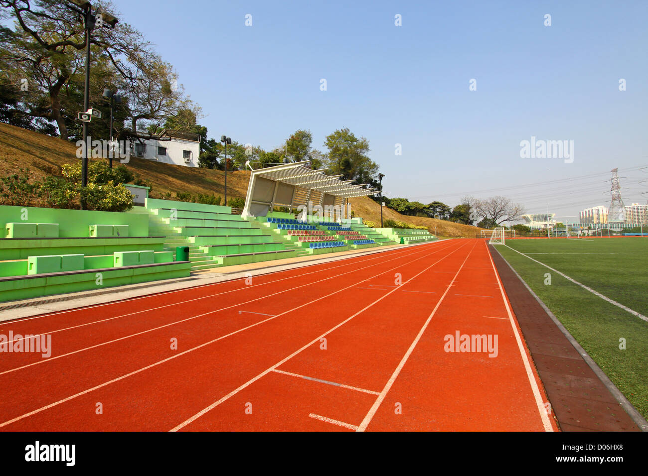 Stadium and running track Stock Photo - Alamy