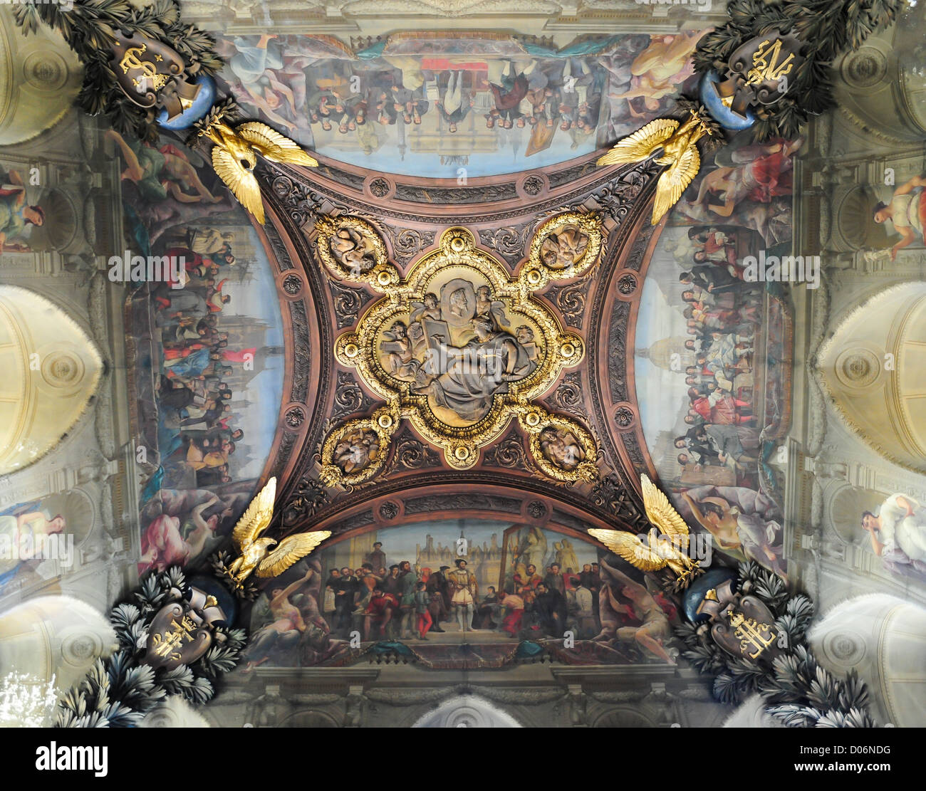 Ceiling decorated inside Louvre museum Paris Stock Photo - Alamy