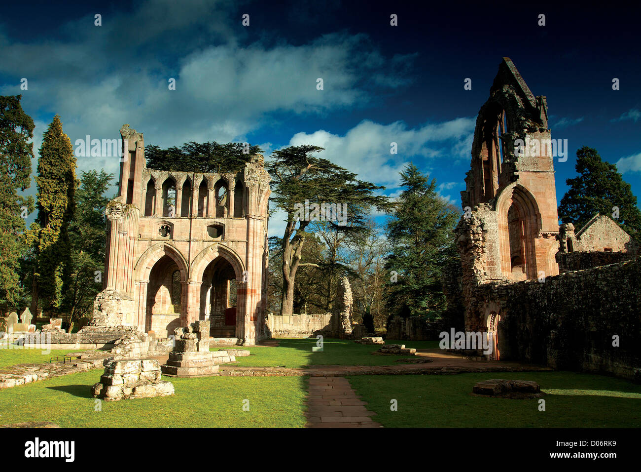 Dryburgh abbey hi-res stock photography and images - Alamy