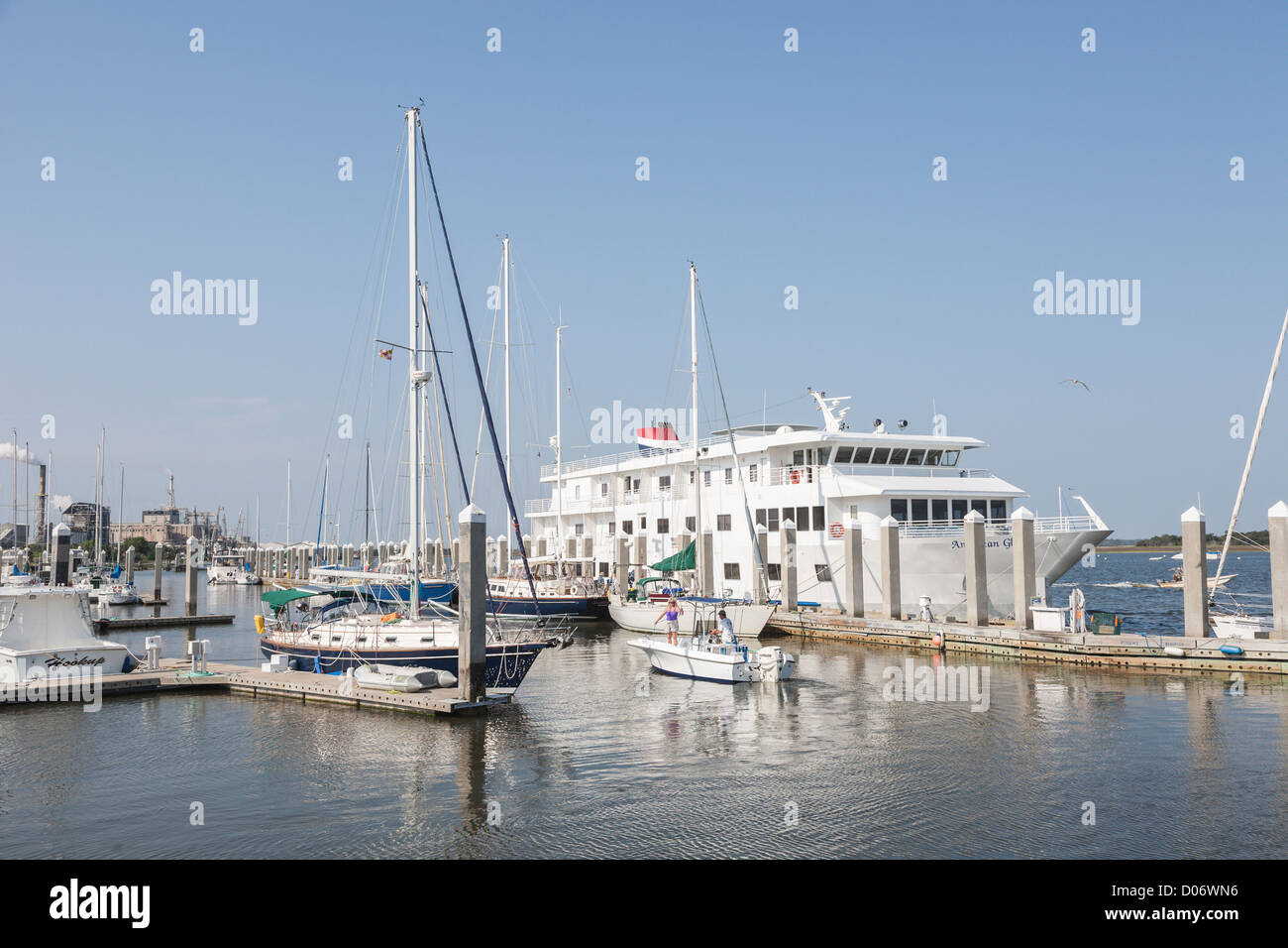 Man and woman pilot boat out of Fernandina Harbor Marina in Fernandina ...