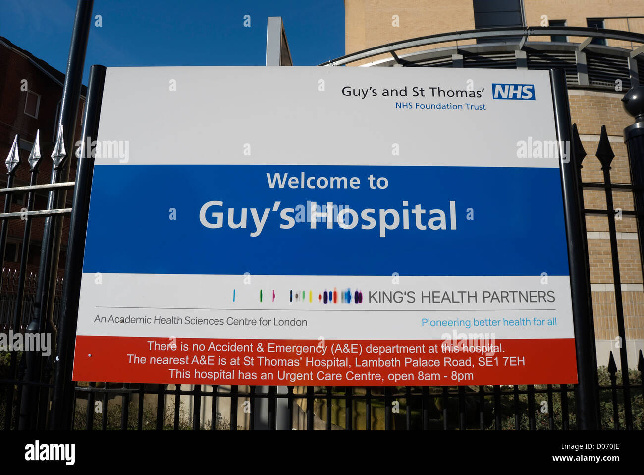 Guy's hospital hi-res stock photography and images - Alamy