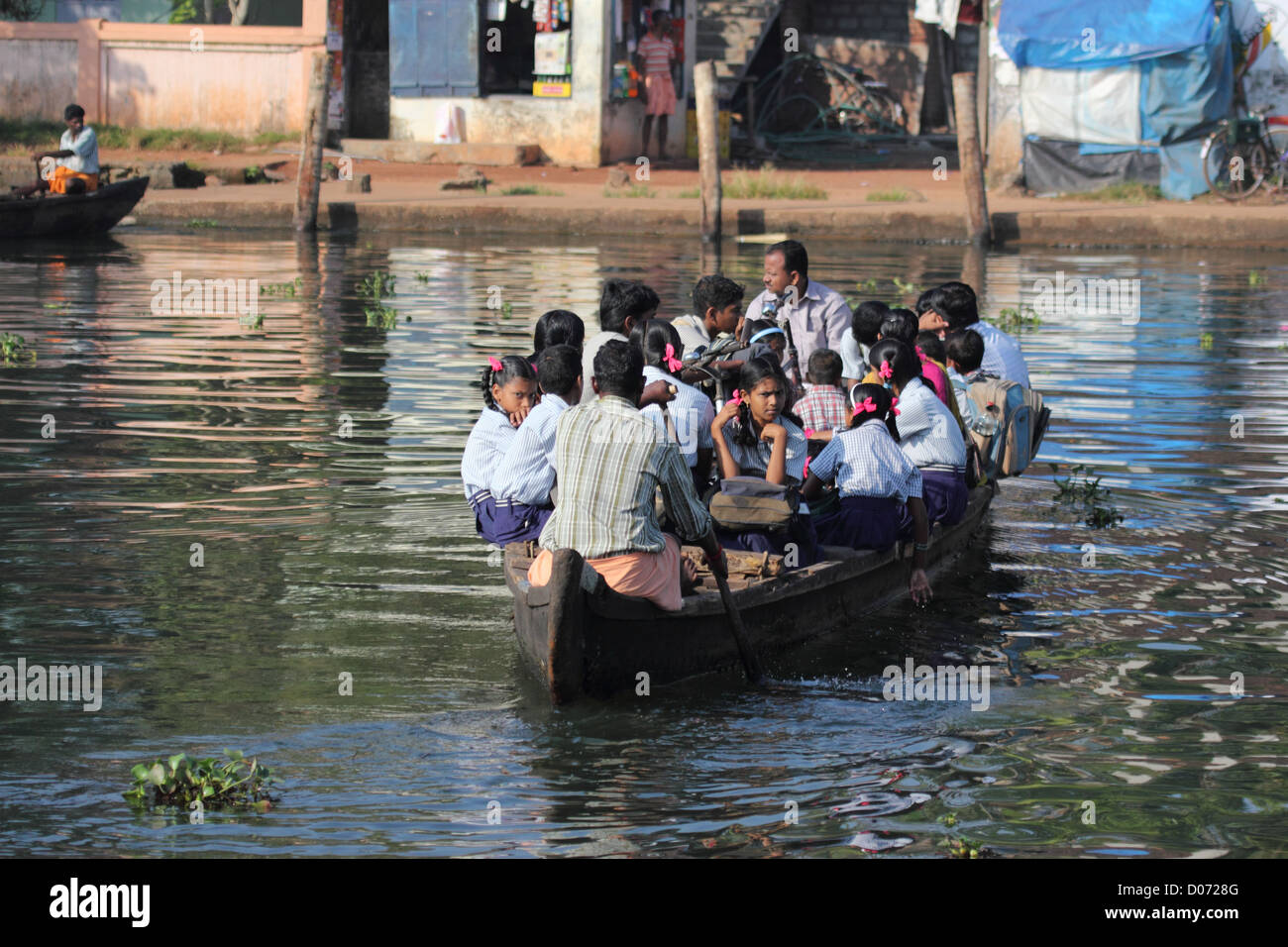 Kerala school children hi-res stock photography and images - Alamy