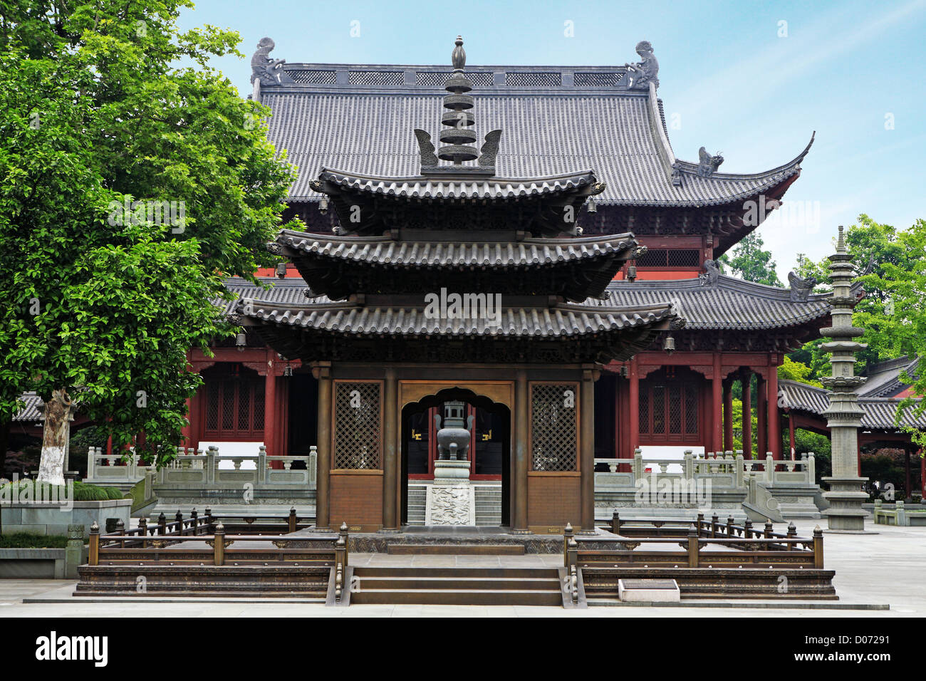 Structure of the temple hi-res stock photography and images - Alamy