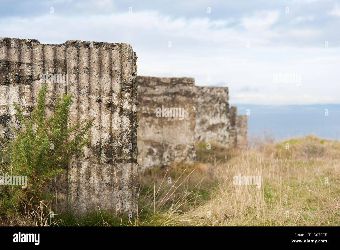 Anti tank blocks hi-res stock photography and images - Alamy