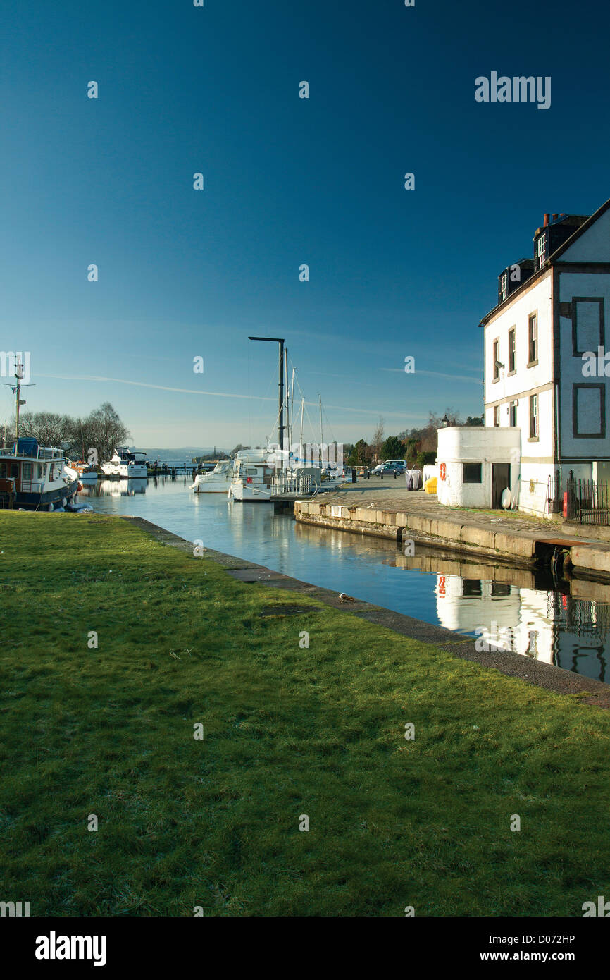 The Forth & Clyde Canal at Bowling Basin, Dunbartonshire Stock Photo ...