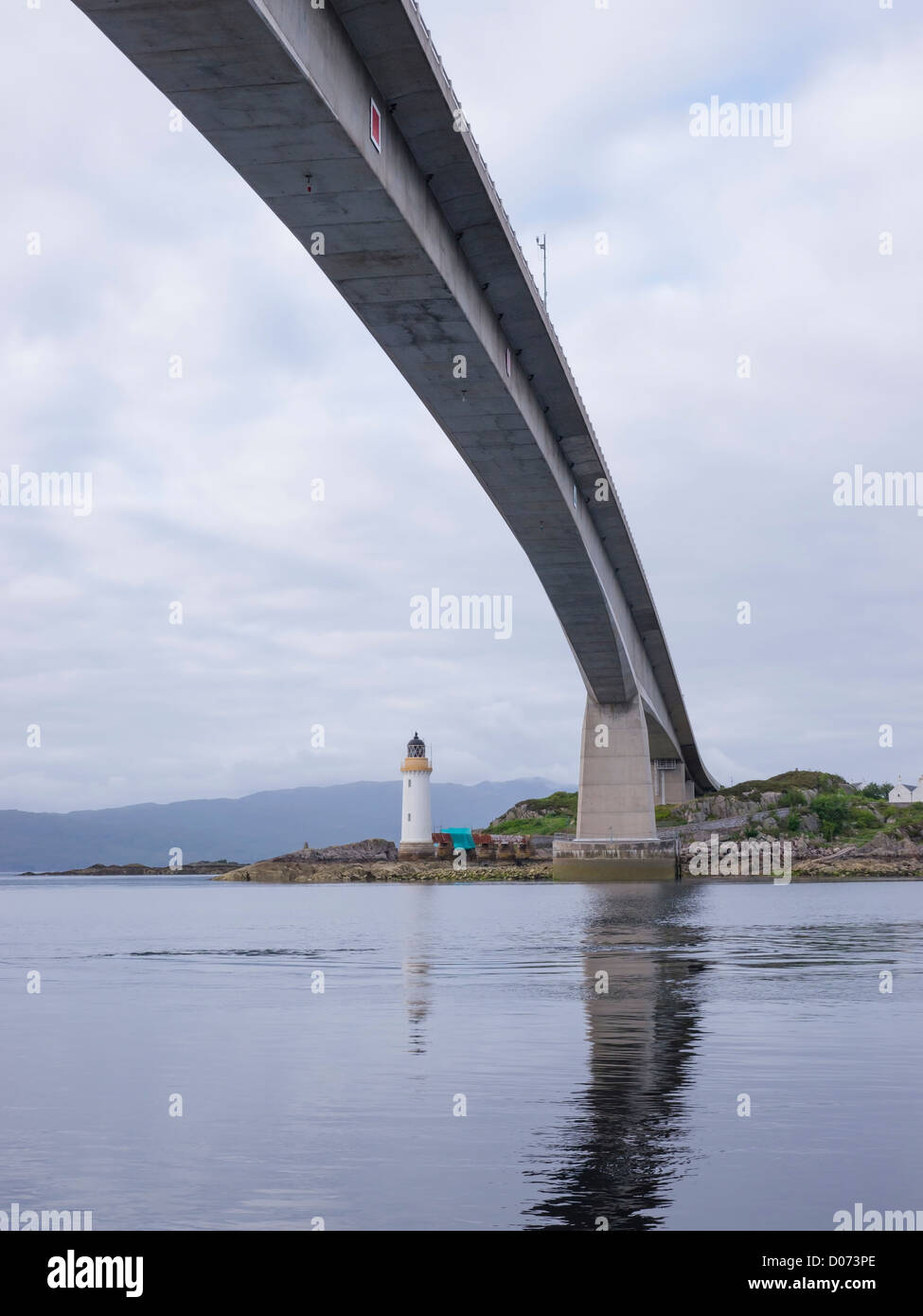 The Skye Bridge over Loch Alsh and the Kyleakin lighthouse at Kyle of ...