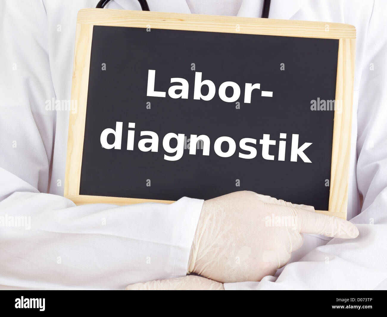 Laboratory diagnostics hi-res stock photography and images - Alamy