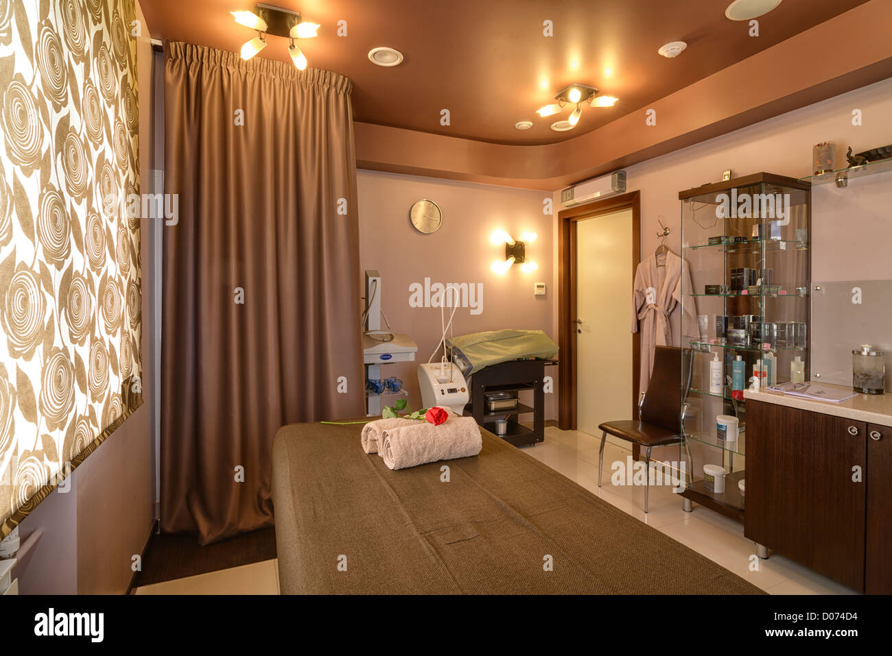 spa centre salon procedure interiors wellbeing wellness treatment ...