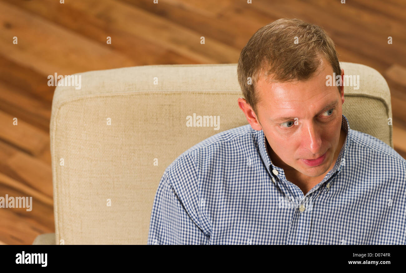 Male face looking left hi-res stock photography and images - Alamy