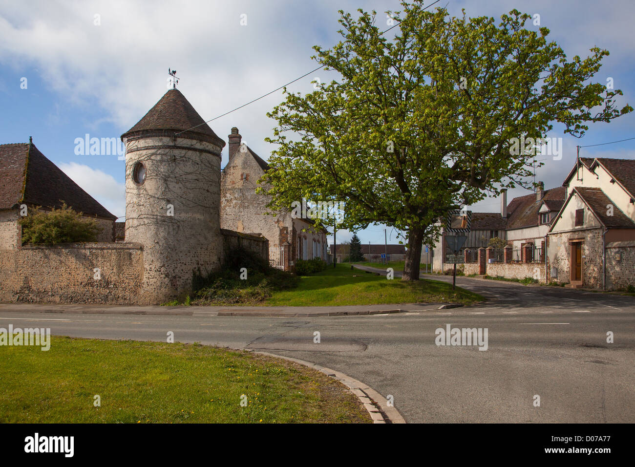 DOVECOTE ON THE FORTIFIED FARM VILLAGE OF THIMERT-GATELLES EURE-ET-LOIR ...