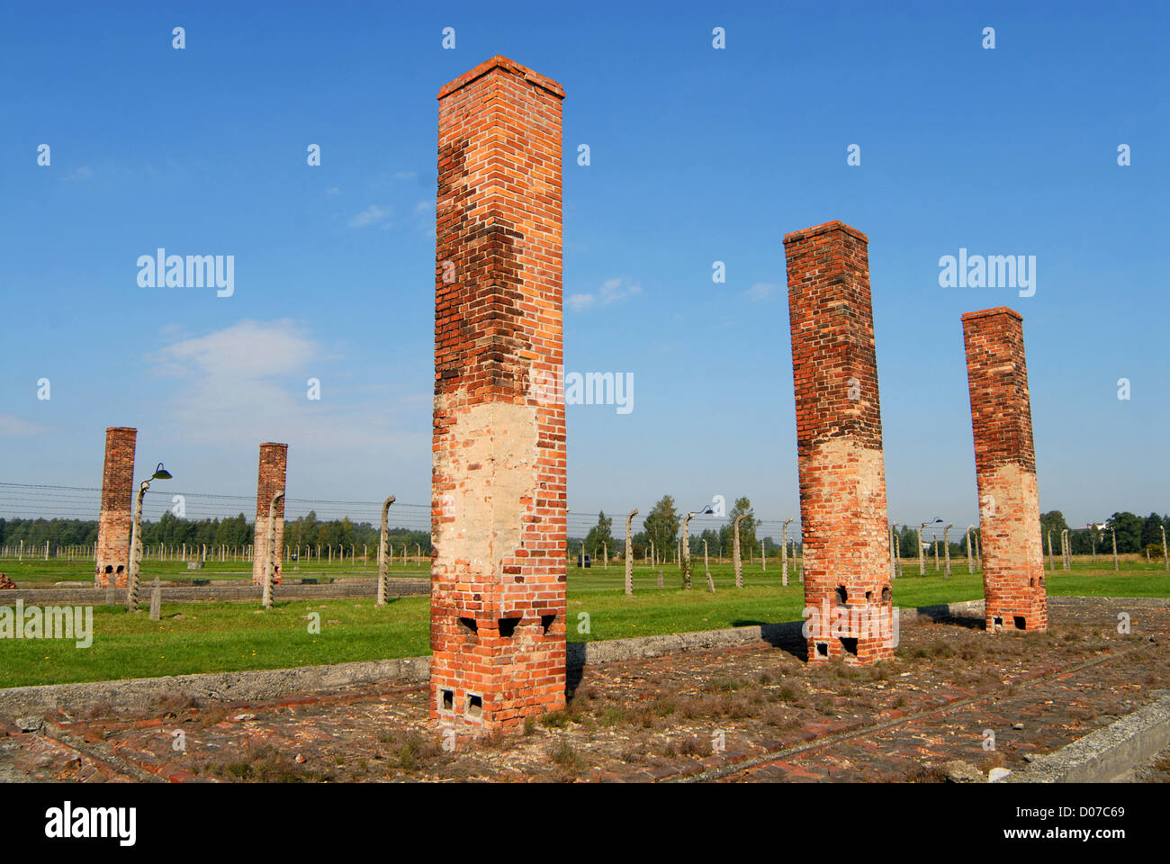 Chimneys auschwitz concentration camp hi-res stock photography and ...
