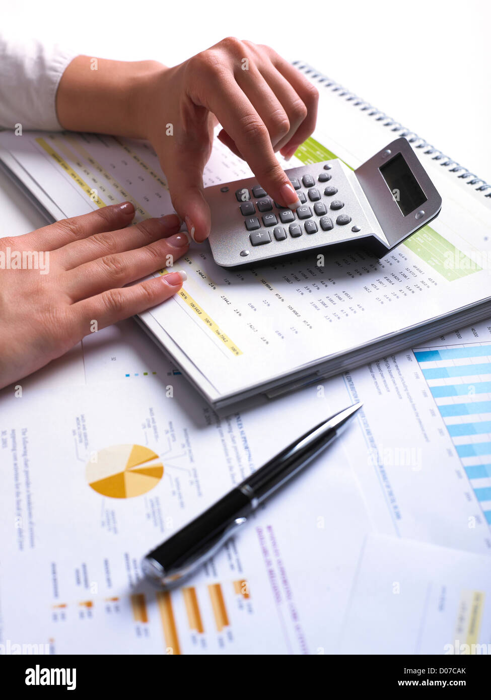 Numbers on paper hi-res stock photography and images - Alamy