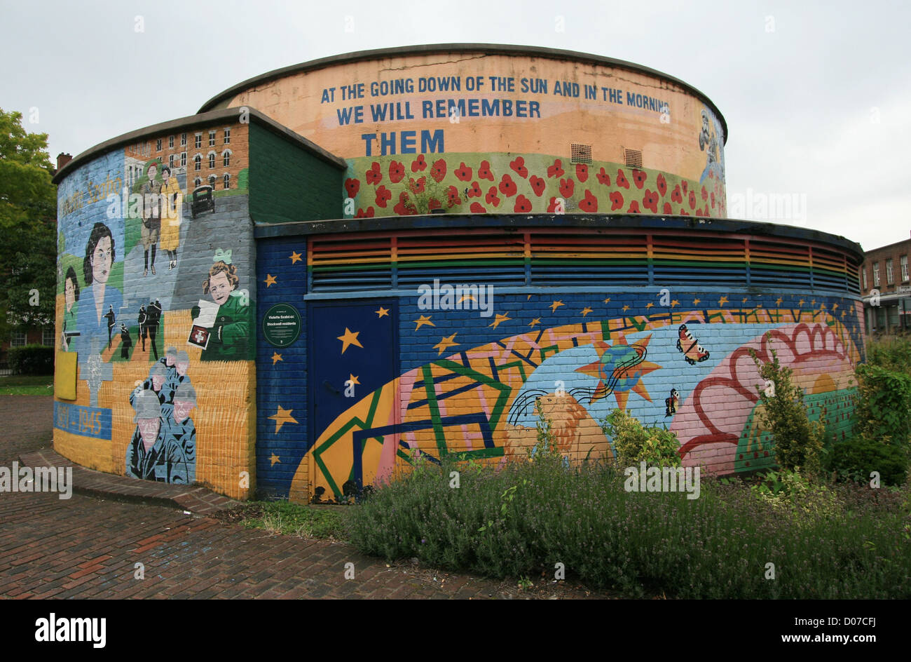 Commemorative wall mural hi-res stock photography and images - Alamy