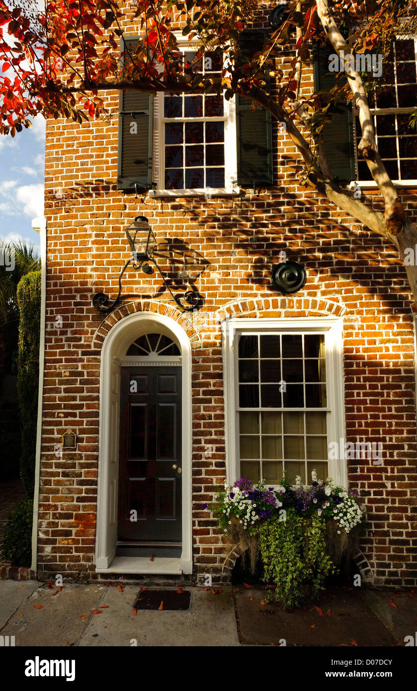 Charleston stroll hi-res stock photography and images - Alamy