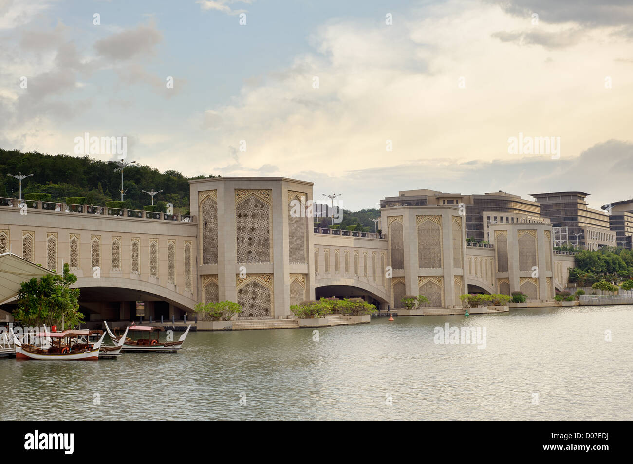 Putra Bridge, famous landmark in Putrajaya, Malaysia, Asia Stock Photo ...