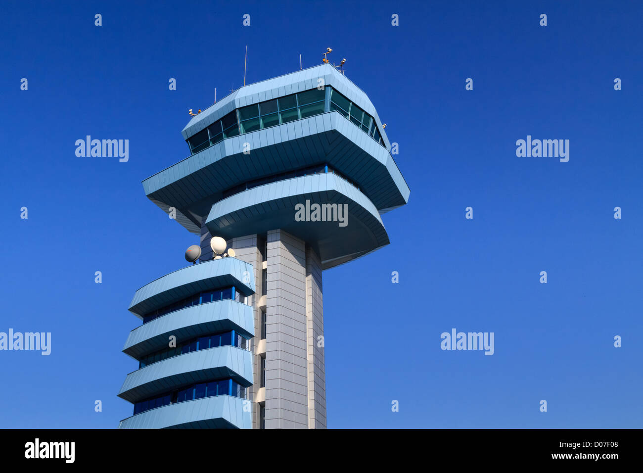 Bucharest airport romania hi-res stock photography and images - Alamy