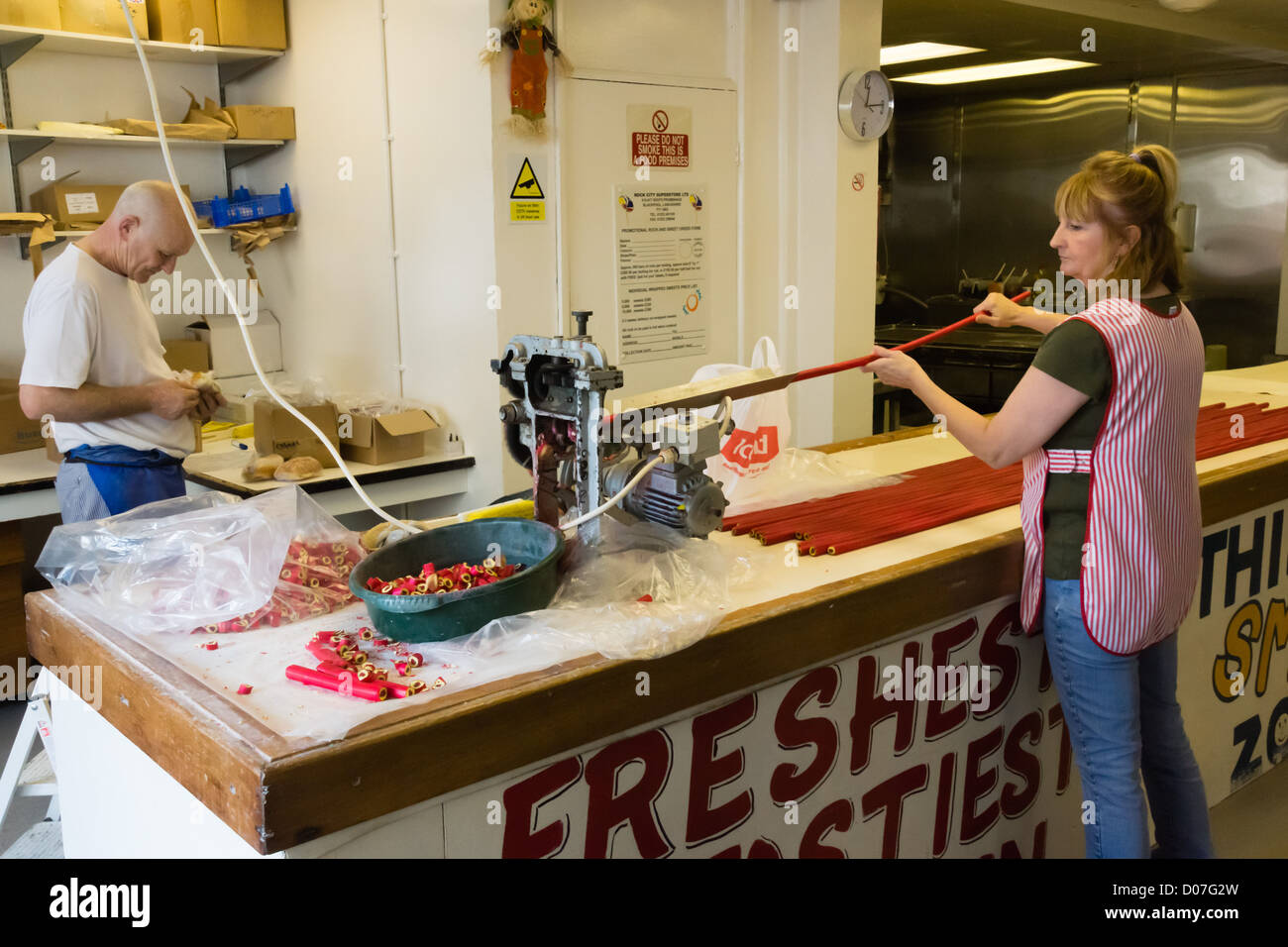 Blackpool rock sweet shop hi-res stock photography and images - Alamy
