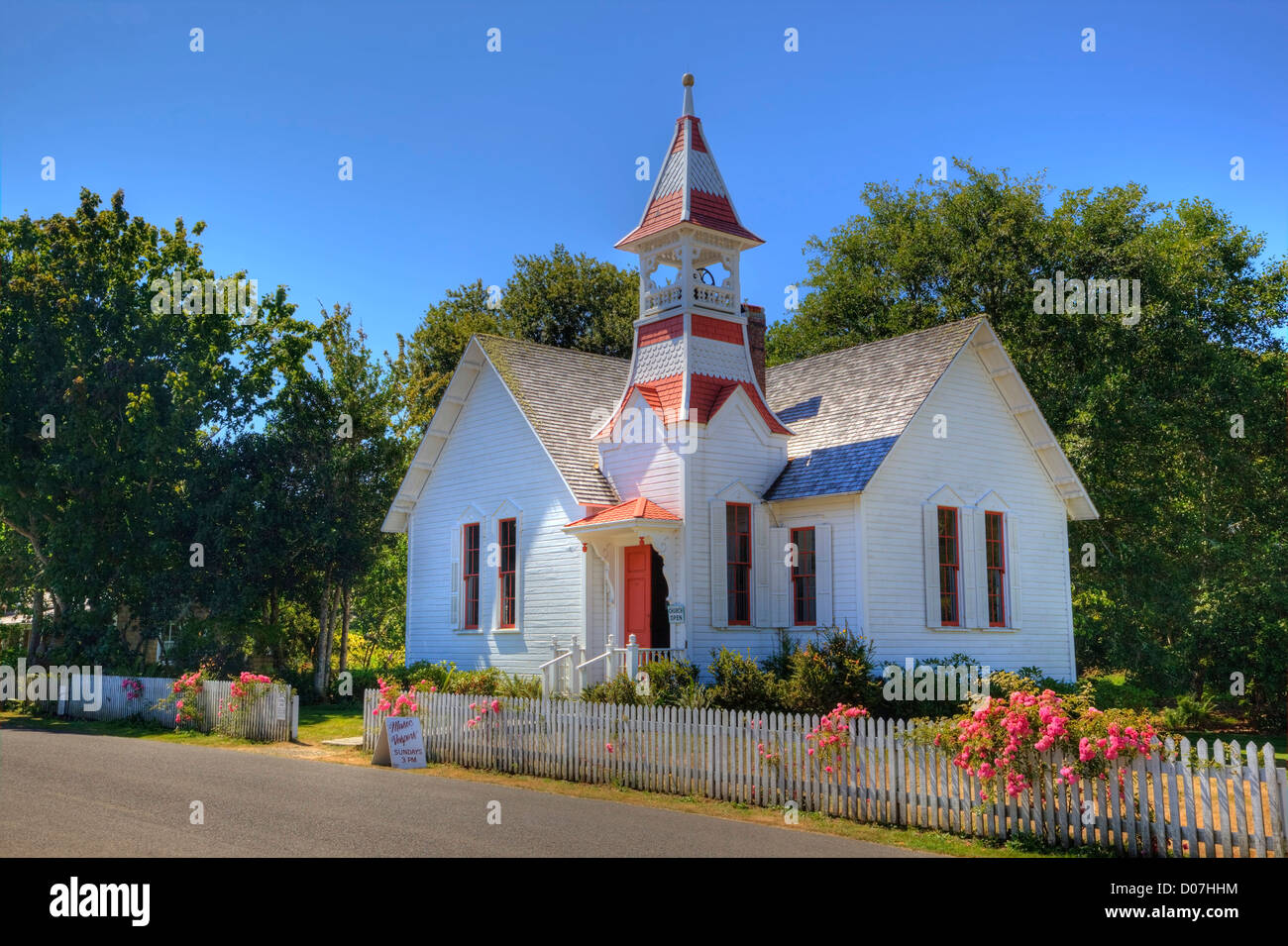 Oysterville church hi-res stock photography and images - Alamy