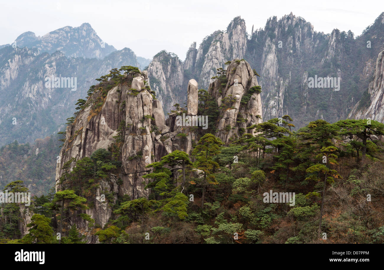 Yellow mountains china hi-res stock photography and images - Alamy