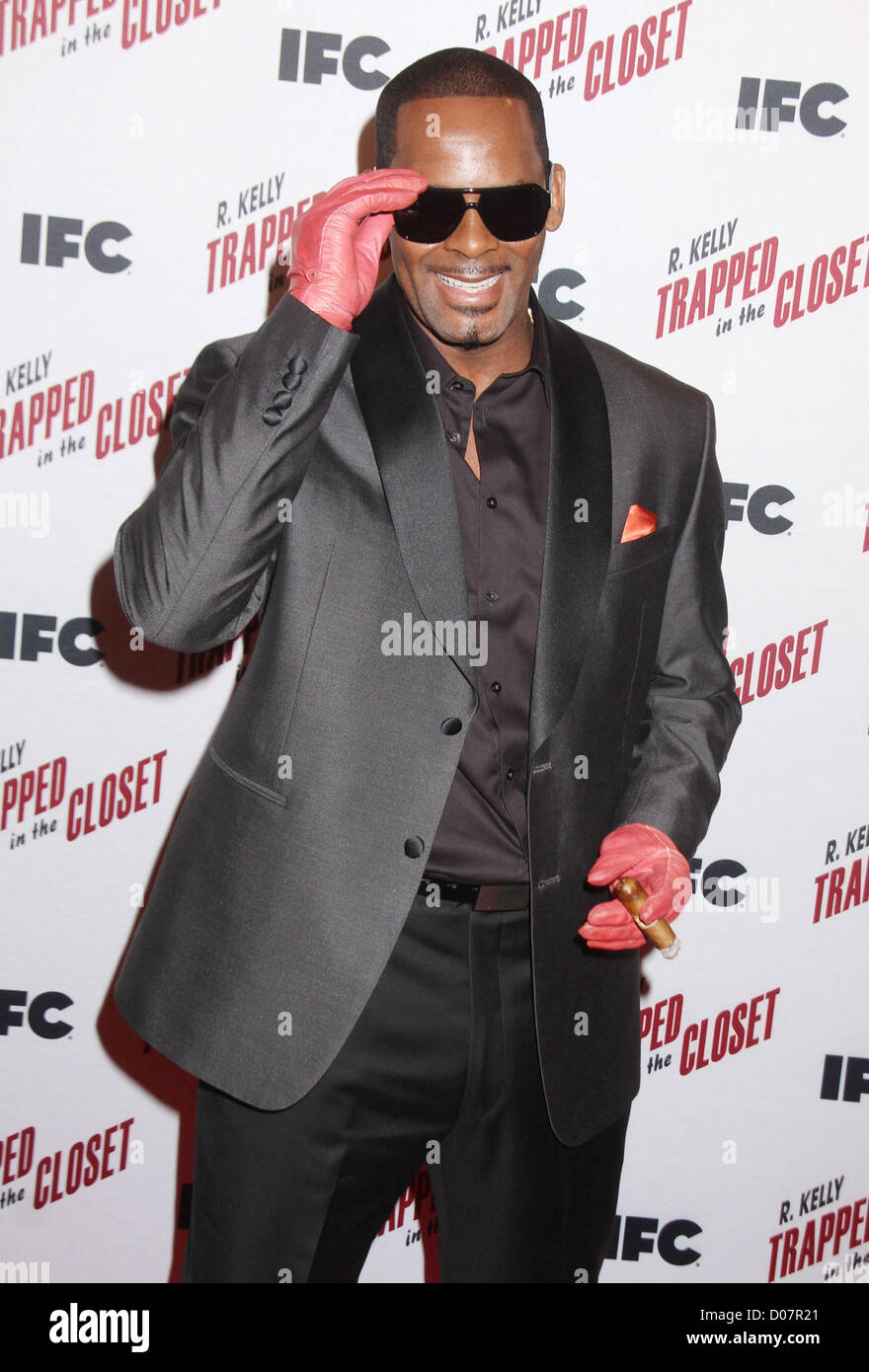 Nov. 19, 2012 - New York, New York, U.S. - Creator, singer, R. KELLY ...