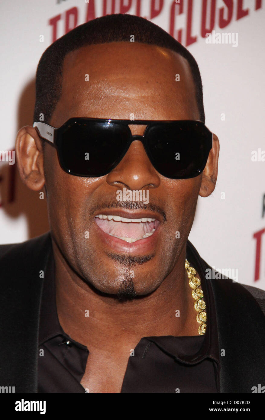 Nov. 19, 2012 - New York, New York, U.S. - Creator, singer, R. KELLY ...