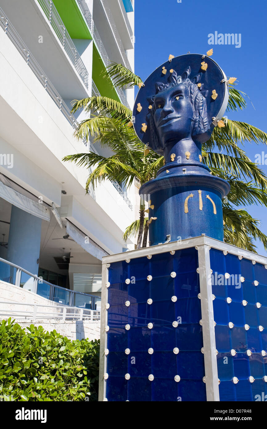 The Lady of Miami sculpture,Miami Riverwalk, Miami, Florida, USA Stock ...