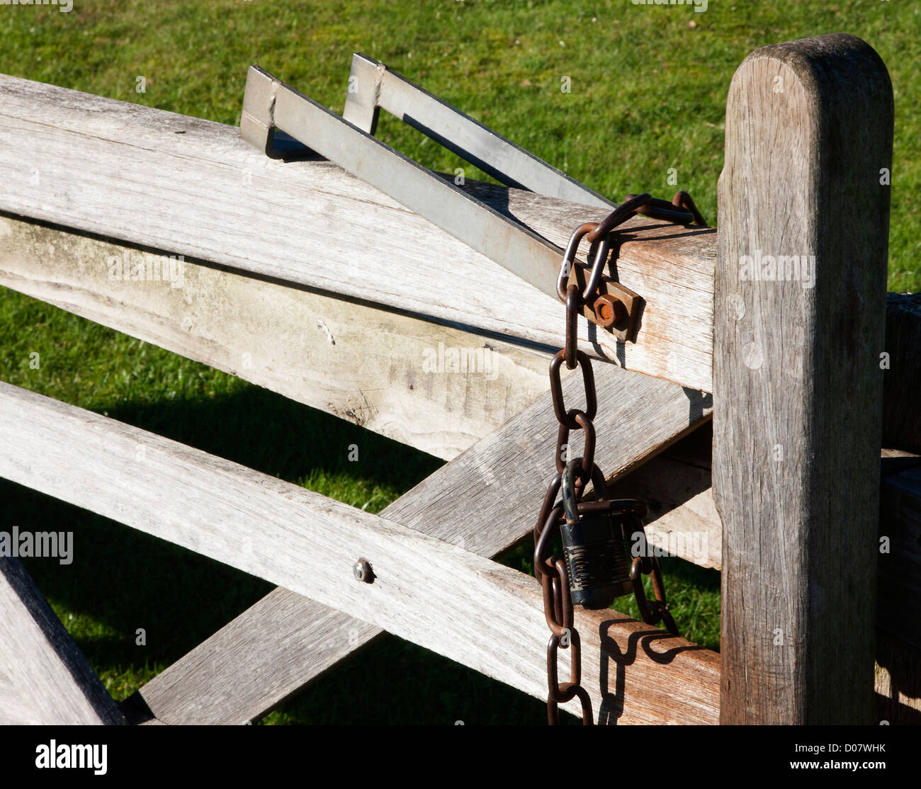 Farm Gate and Chain Stock Photo - Alamy