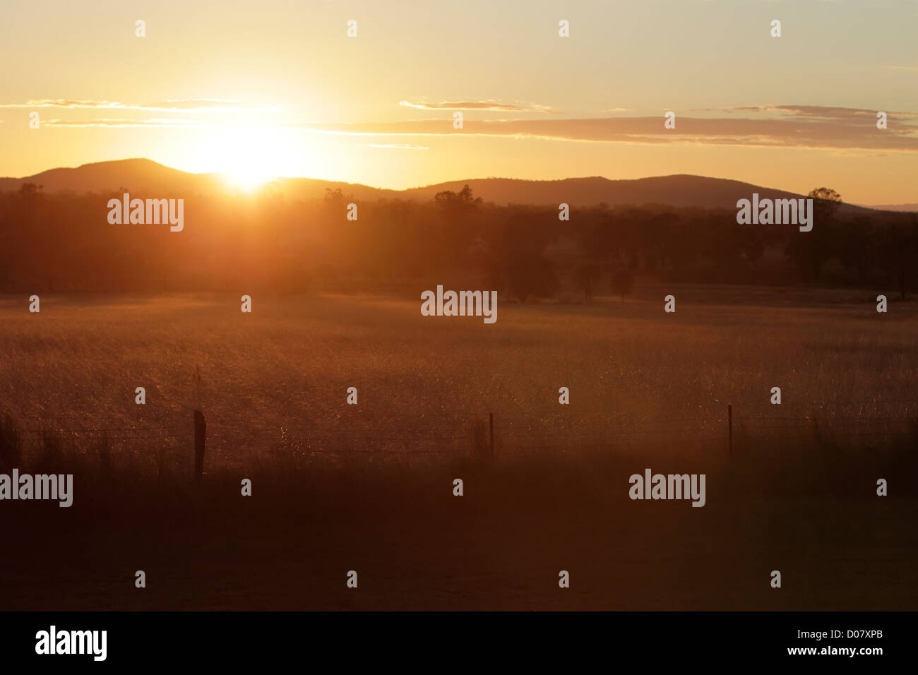 Open space settings hi-res stock photography and images - Alamy