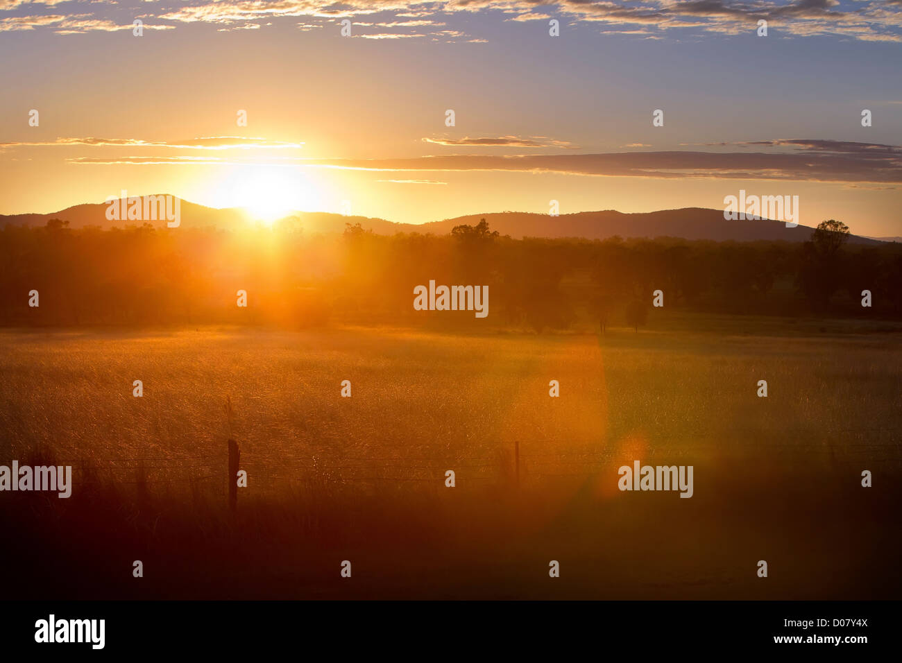 Open space settings hi-res stock photography and images - Alamy