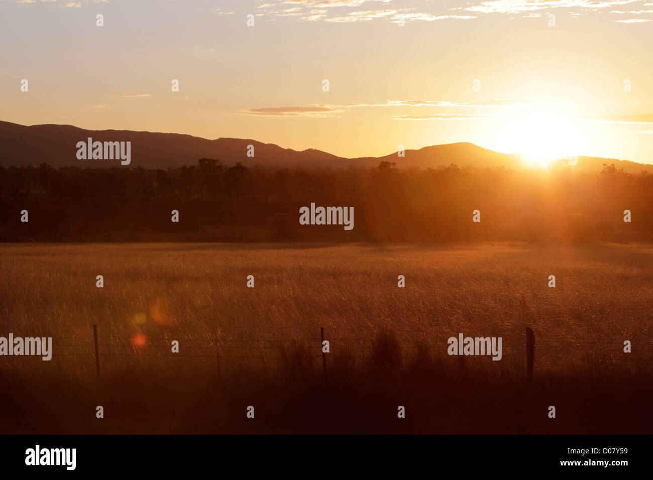 Open space settings hi-res stock photography and images - Alamy