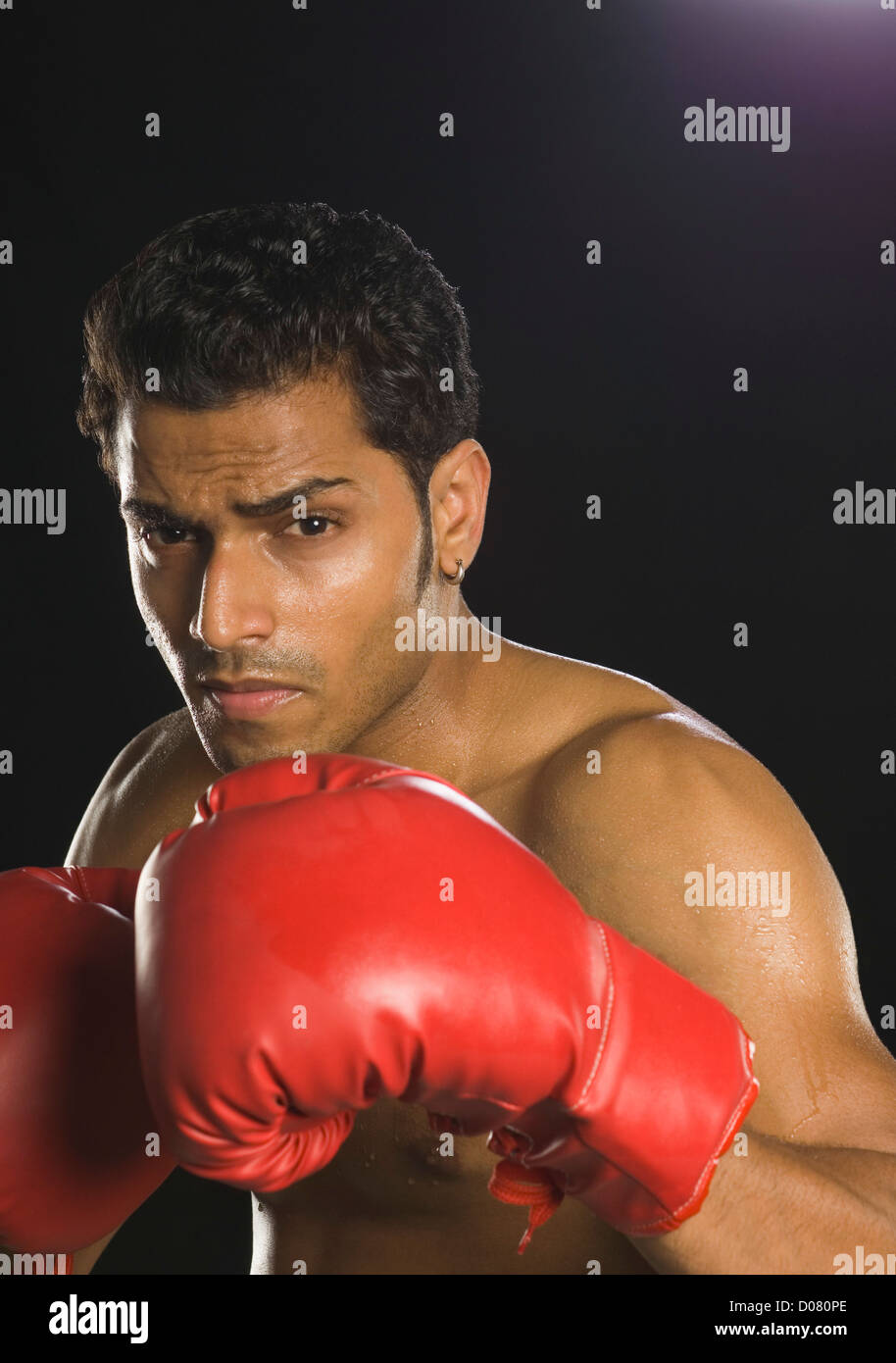Boxer practicing boxing Stock Photo - Alamy