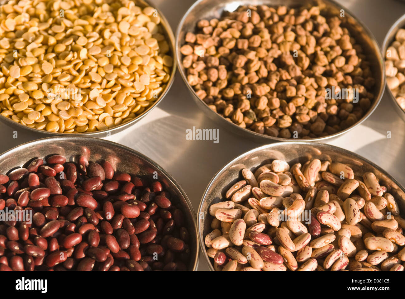 Beans and pulses in bowls at a market stall, Delhi, India Stock Photo ...