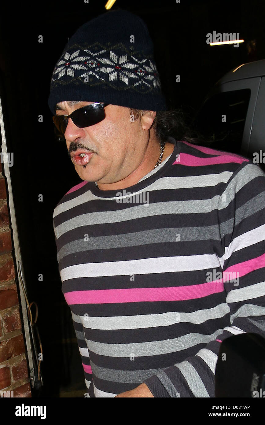 X Factor finalist Wagner Carrilho on his way to rehearsals London ...