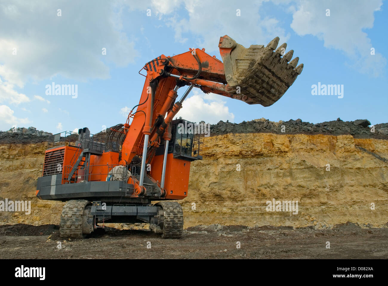 Dredger machine hi-res stock photography and images - Alamy