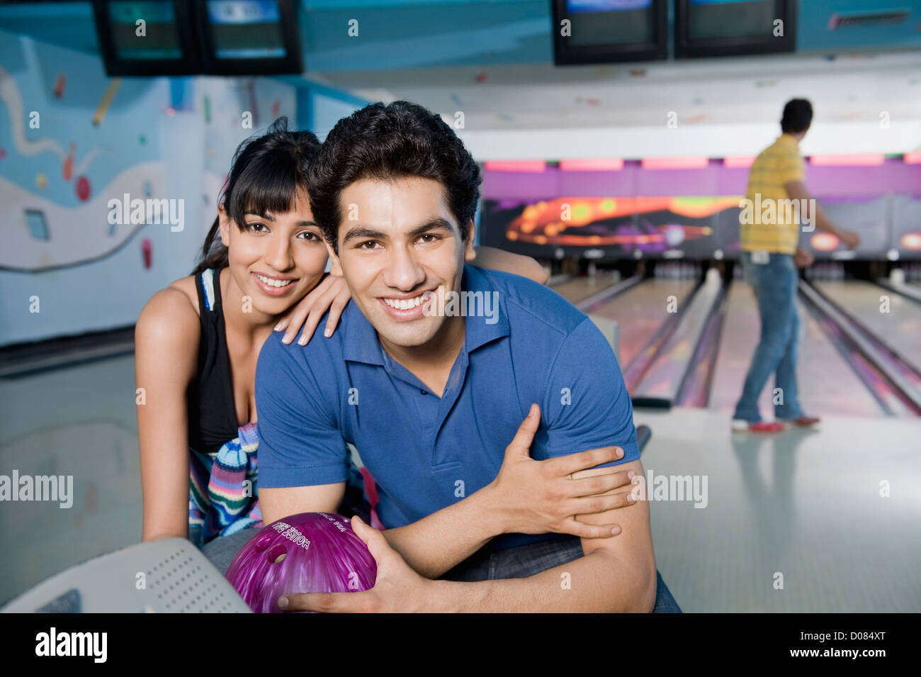 Portrait three friends in bowling hi-res stock photography and images ...