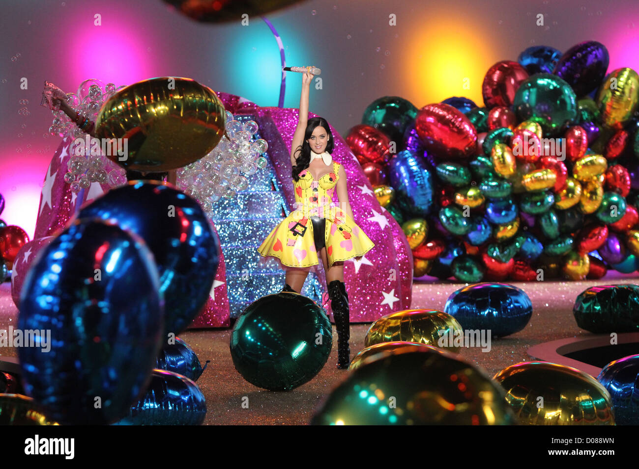 Katy Perry 2010 Victoria Secret Fashion Show held at the Lexington ...