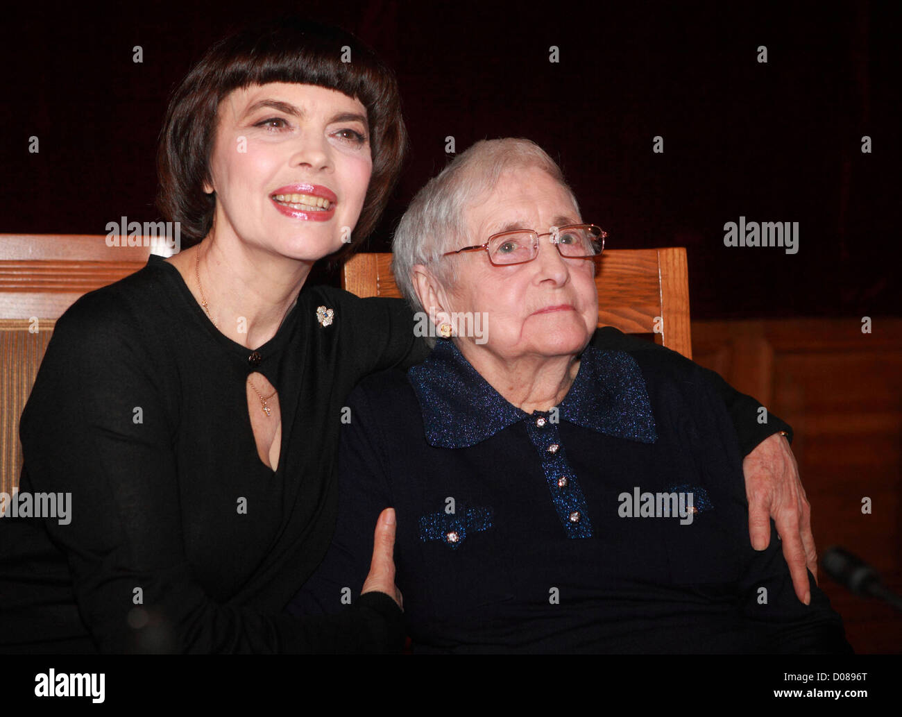 Mireille mathieu hi-res stock photography and images - Alamy
