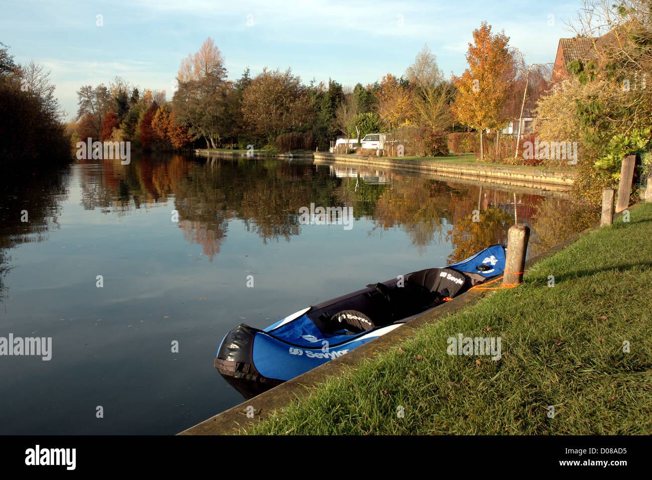 Sevylor Colorado Premium inflatable canoe on the River Bure at Belaugh ...