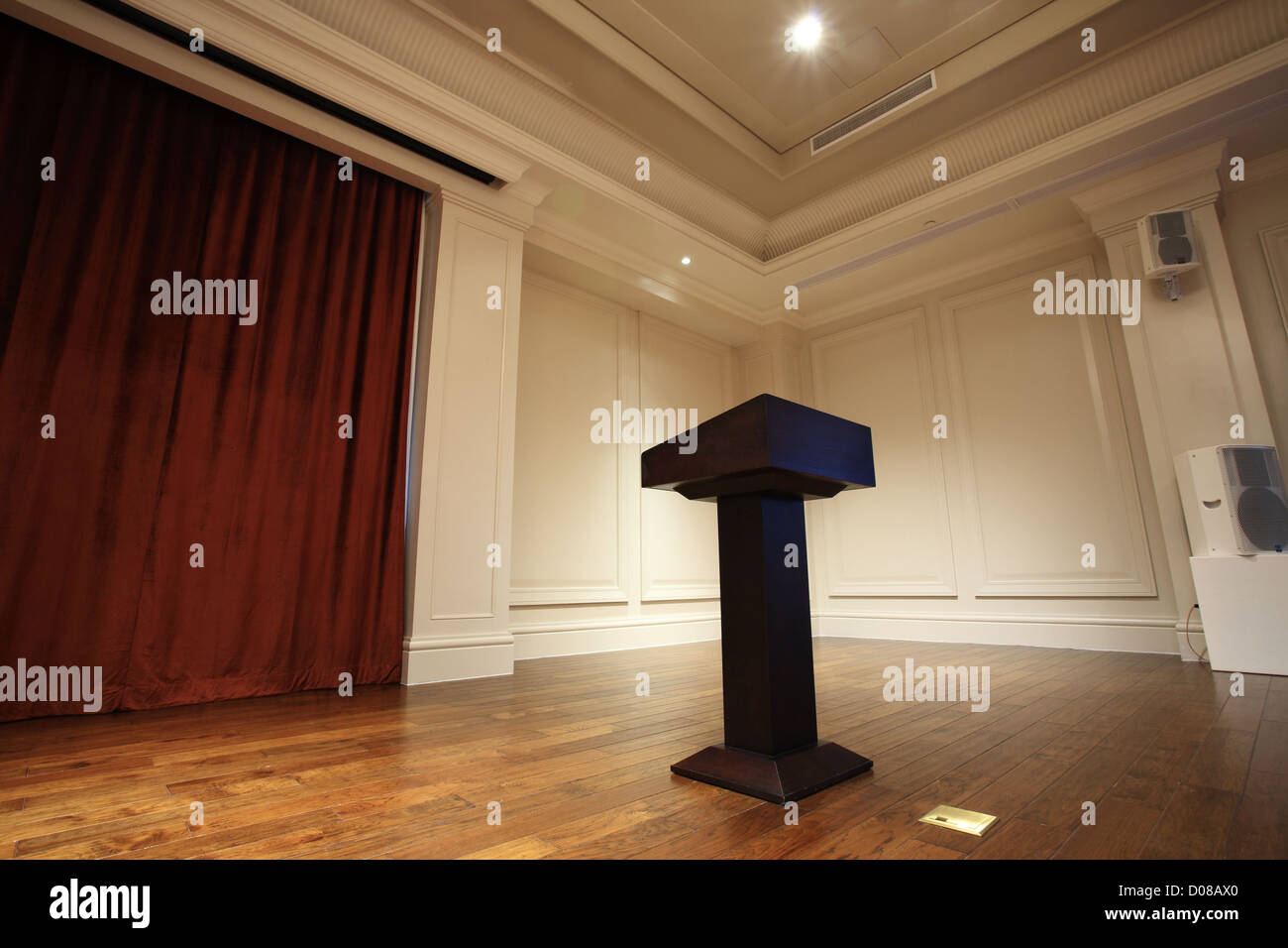 Empty Podium Press Room High Resolution Stock Photography and Images ...