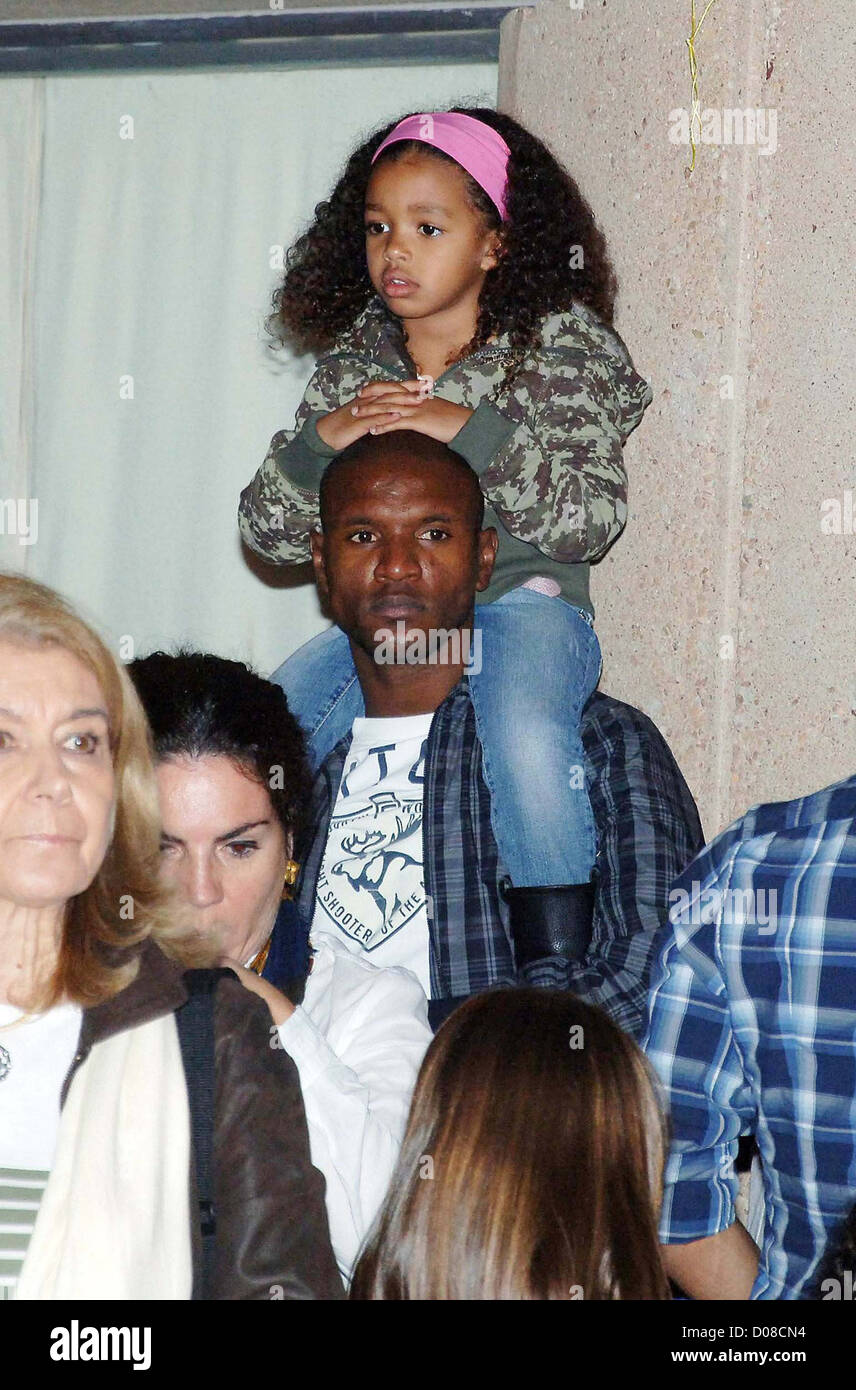 Eric Abidal Daughters A Season Interrupted For Barcelona's Éric