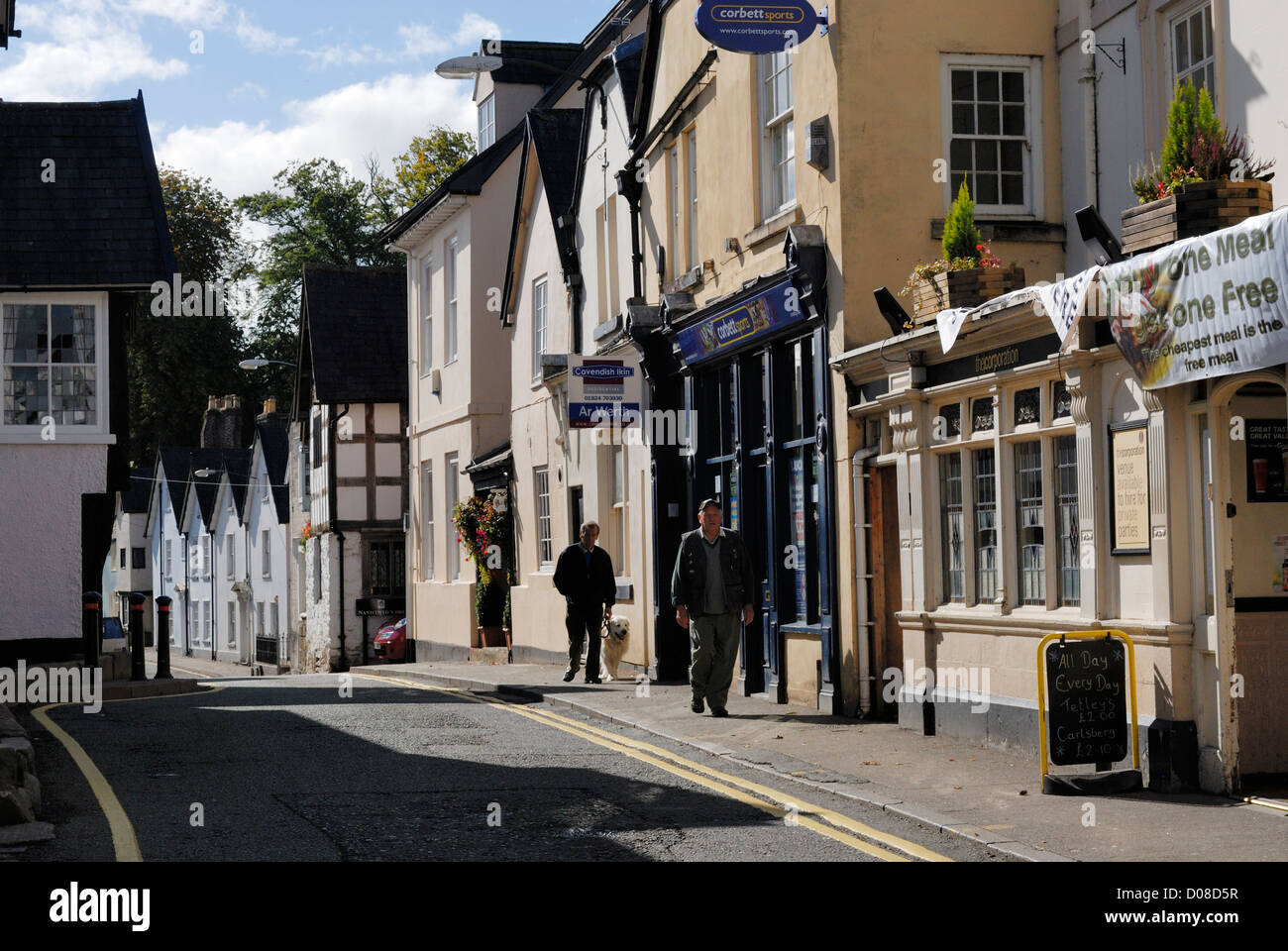 Ruthin town hi-res stock photography and images - Alamy