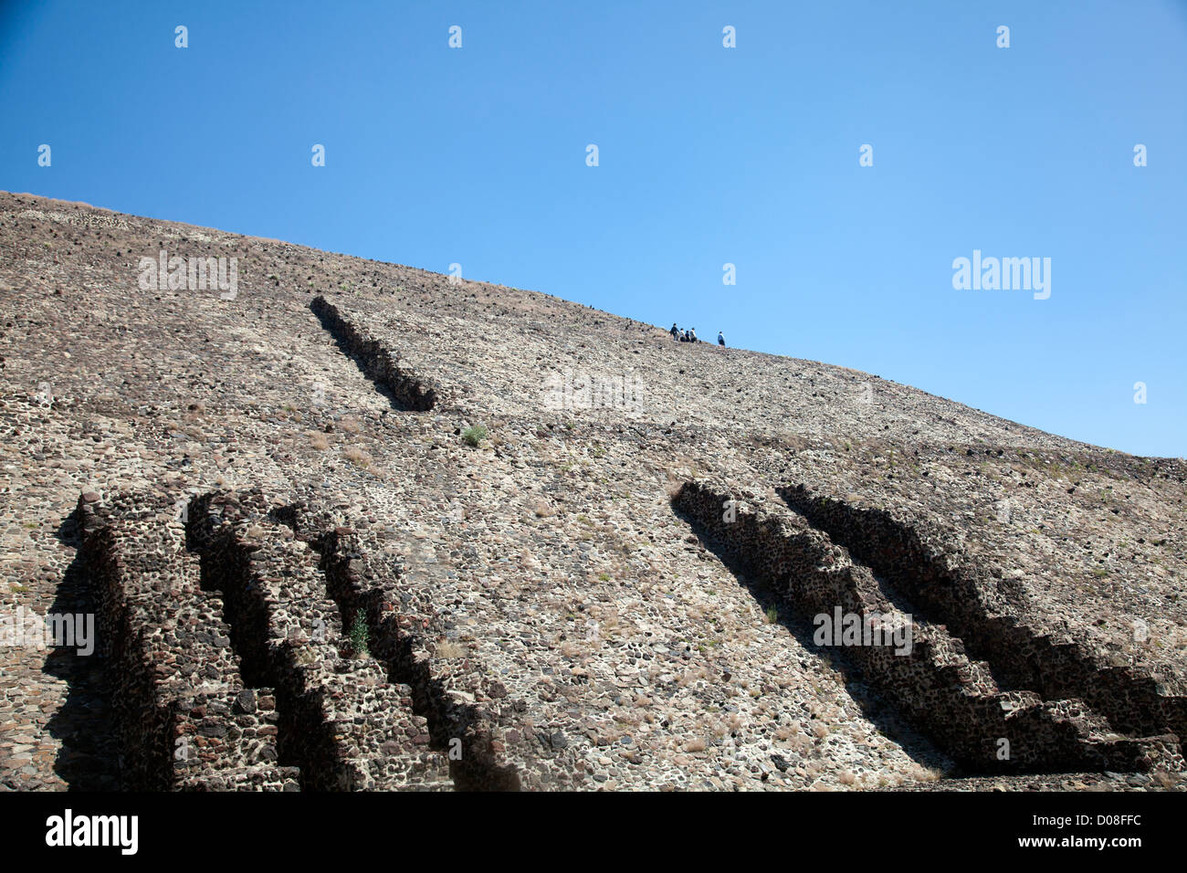 Pyramid of the Sun at Teotihuacan in Mexico Stock Photo - Alamy