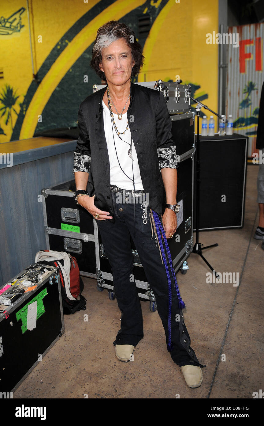 Joe Perry the Miami Dolphins Celebrity Orange Carpet at Sun Life ...